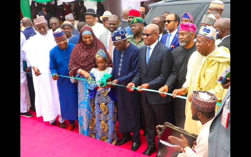 News :: President Tinubu Commissions Wuye Flyover/Link Bridge In Abuja